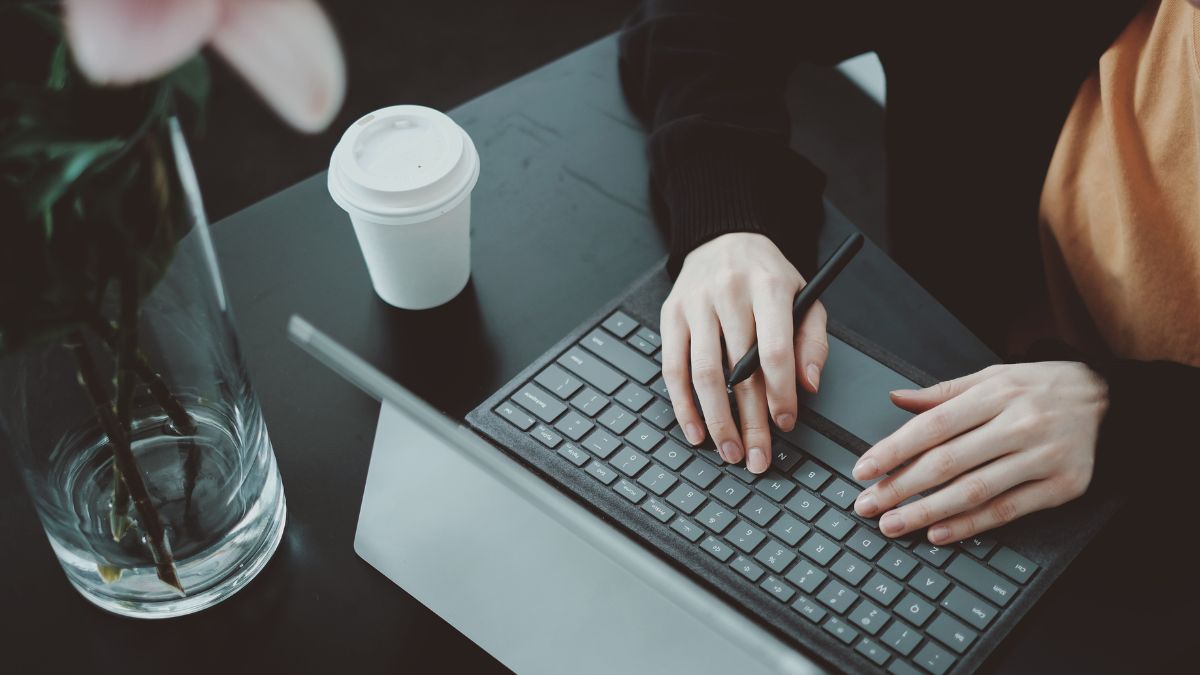 Can You Have A Dash in Your Email Address? | ZeroBounce Blog